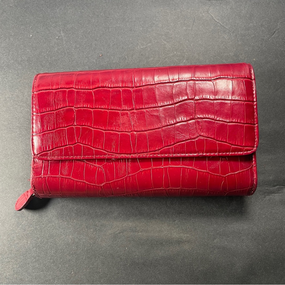 Vintage Trifold Red Faux Leather Croc Clutch Wallet I… - Gem